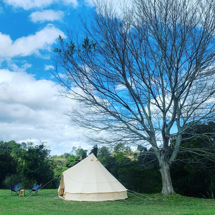 Glamping tent hire – Pitch Luxury Camping
